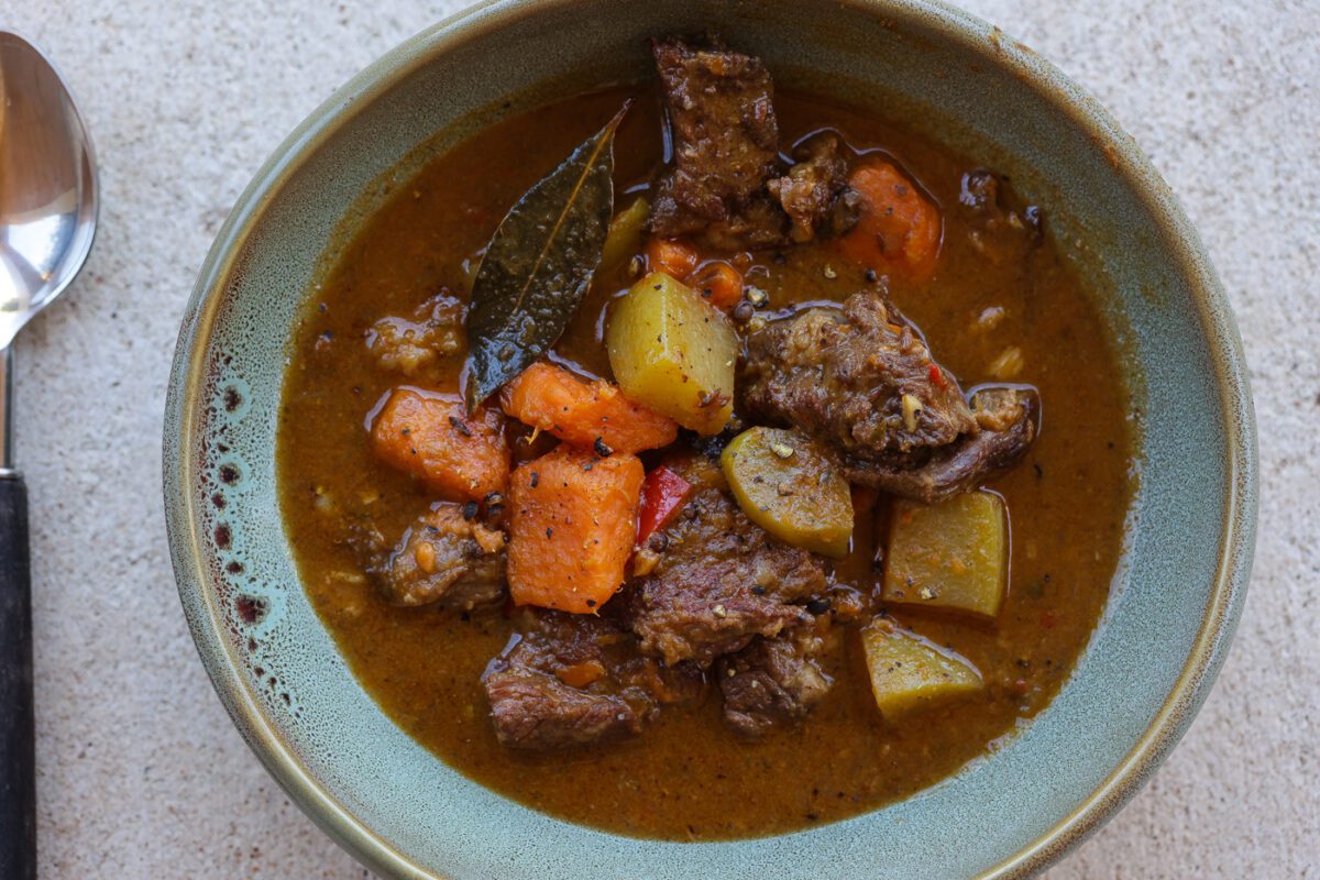 Traditional Hungarian Goulash Soup | Rich & Hearty Comfort Food - Food ...
